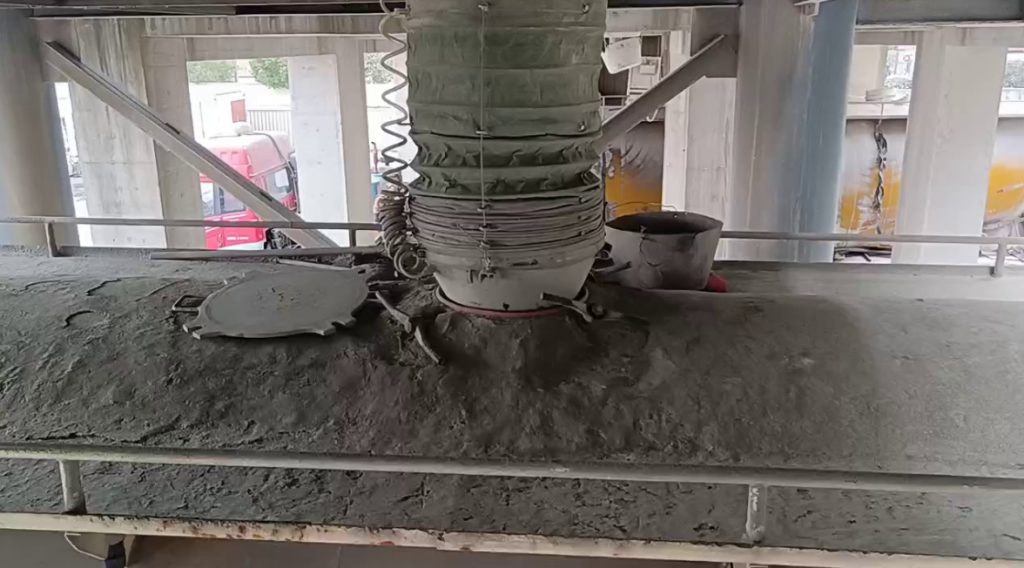 Enhancing Bulk Loader Efficiency with a Self-Locking Device | DARKO